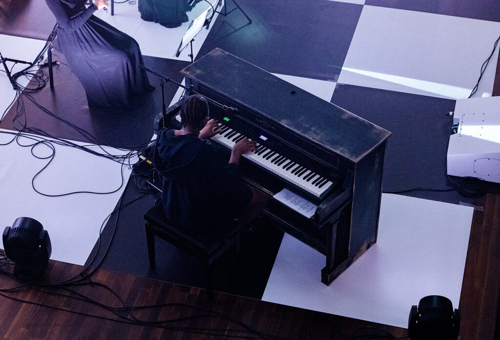 Hackney Church - ABOUT US